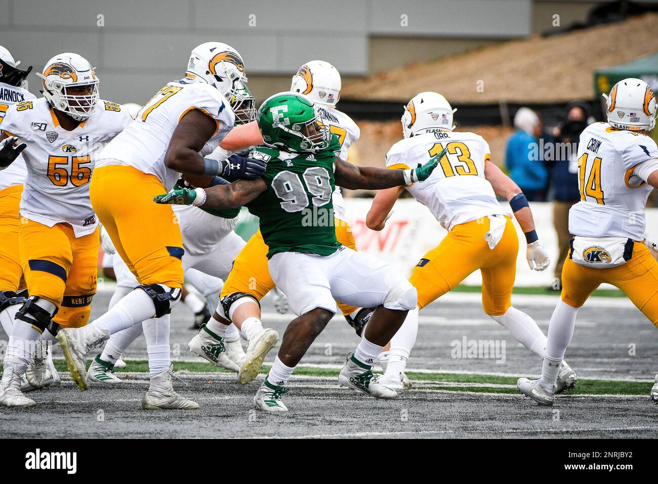YPSILANTI, MI - NOVEMBER 29: Eastern Michigan Eagles defensive lineman ...
