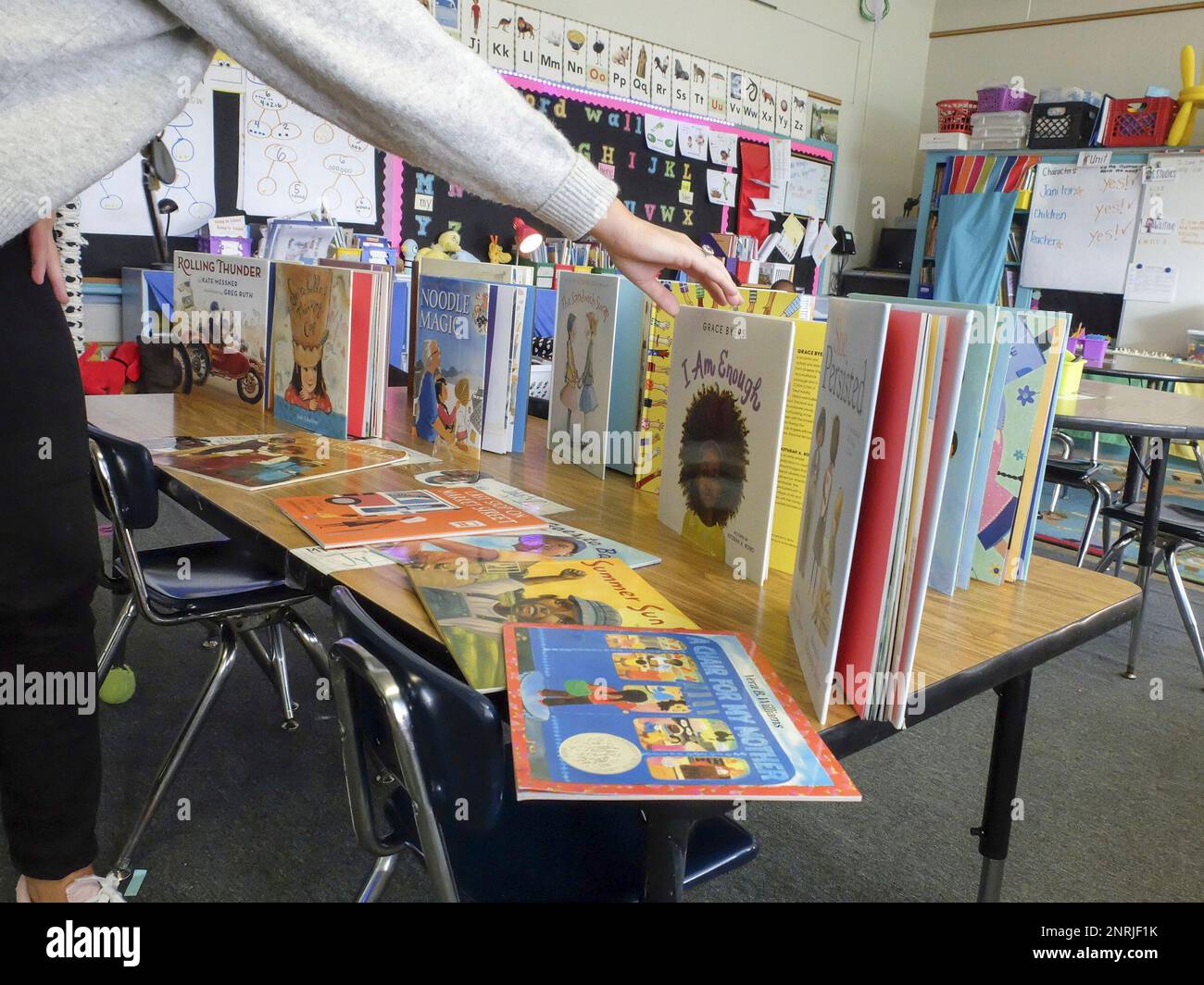 In this Friday, Nov. 22, 2019, photo Dupont Elementary School Counselor ...