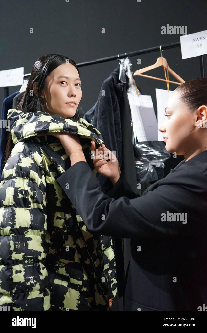 Fashionweekmodel hi-res stock photography and images - Alamy