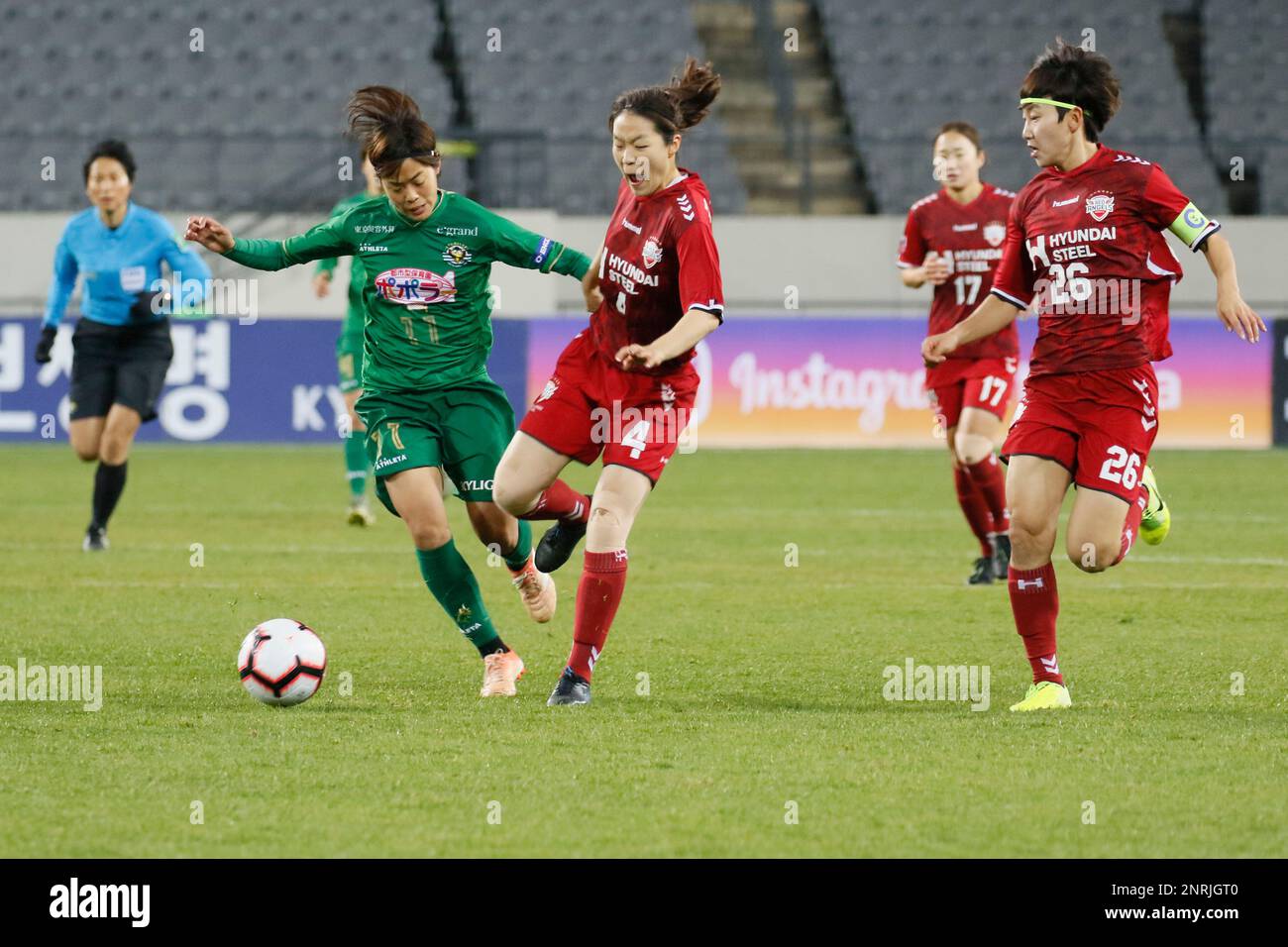 November 28, 2019, Yongin, GYEONGGI, SOUTH KOREA: Nov 28, 2019-Yongin, South Korea-Kim Doyeon of ...