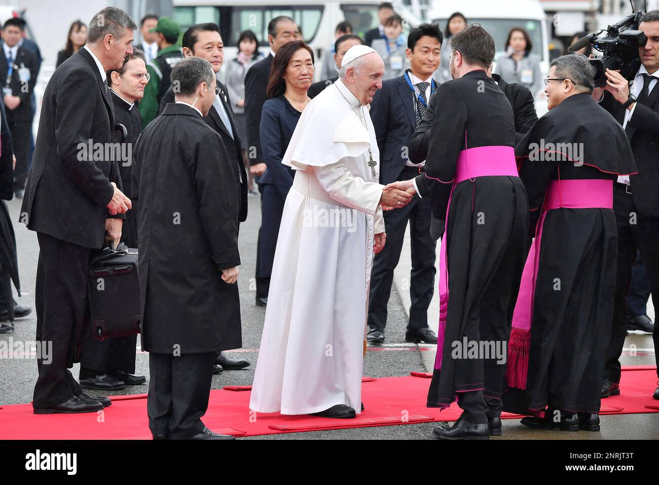 Pope Francis leaves Japan at Tokyo International Airport (Haneda ...