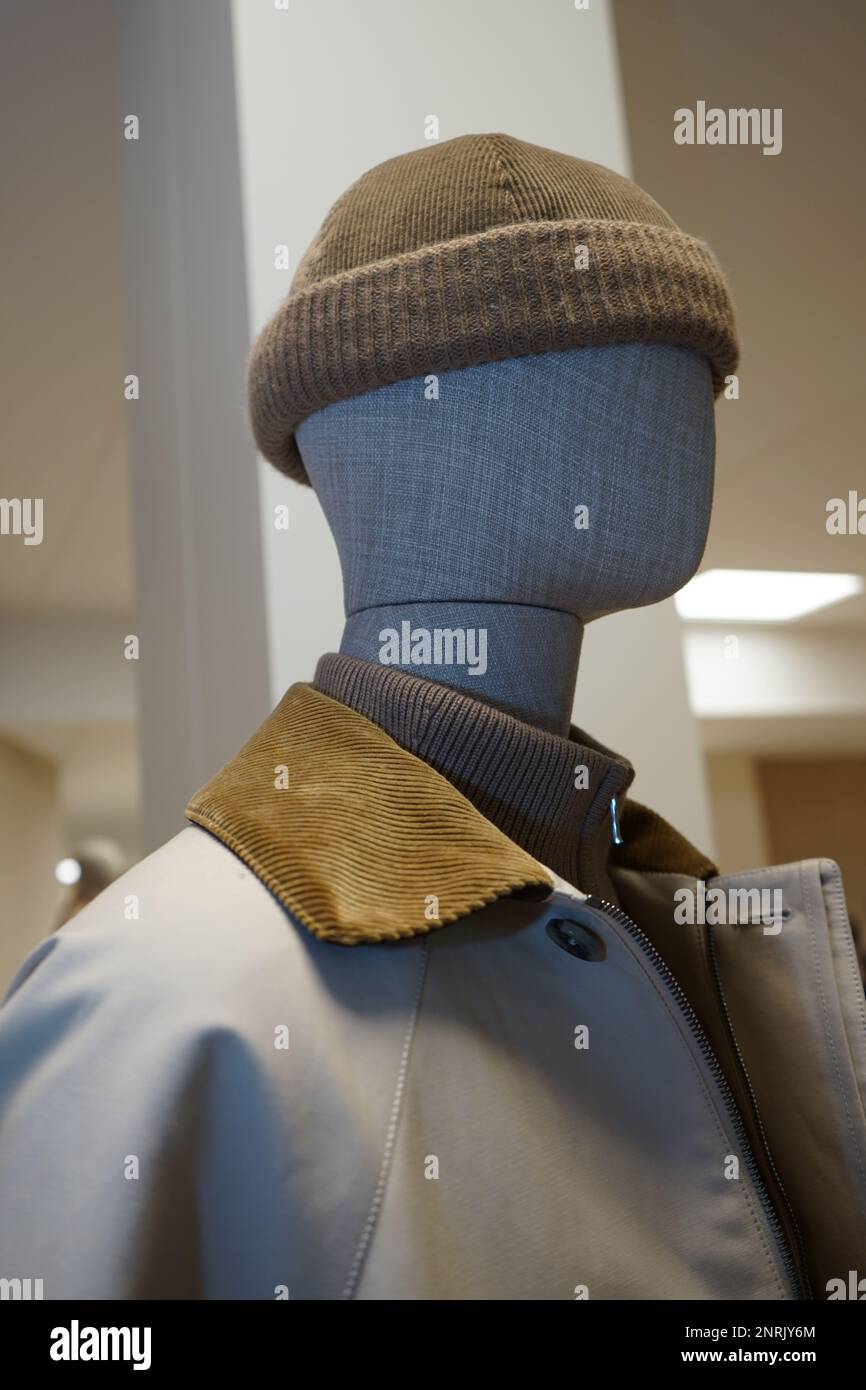 LORO PIANA LUXURY ITALIAN BRAND AT MFW23 Stock Photo - Alamy
