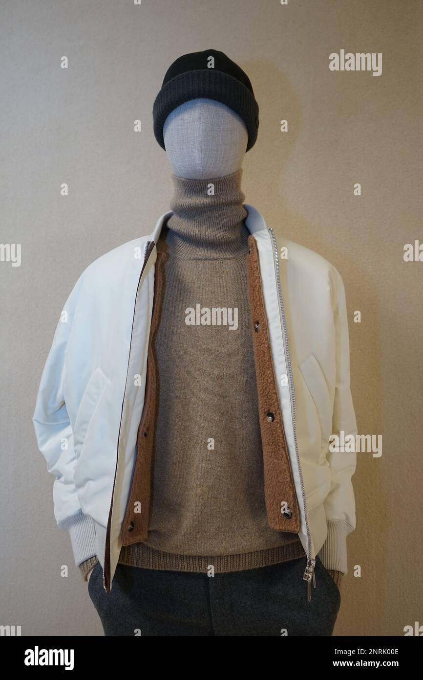 LORO PIANA LUXURY ITALIAN BRAND AT MFW23 Stock Photo - Alamy