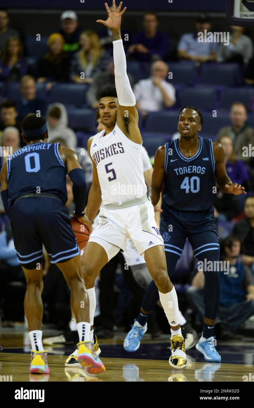 SEATTLE, WA - NOVEMBER 24: Washington Huskies guard Jamal Bey (5 ...