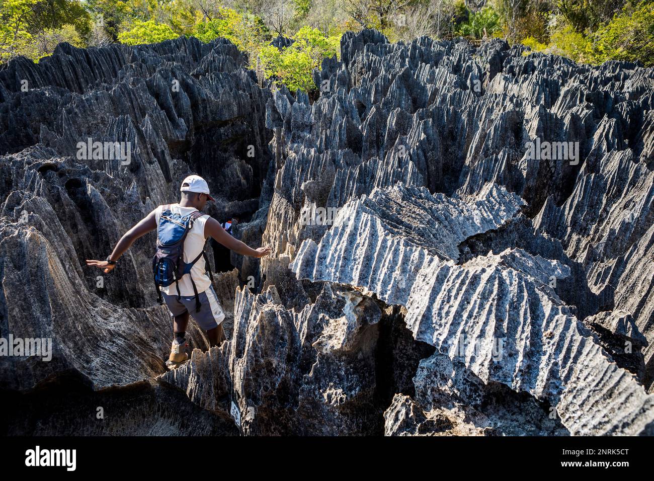 Rock climbing madagascar adventure hi-res stock photography and images ...