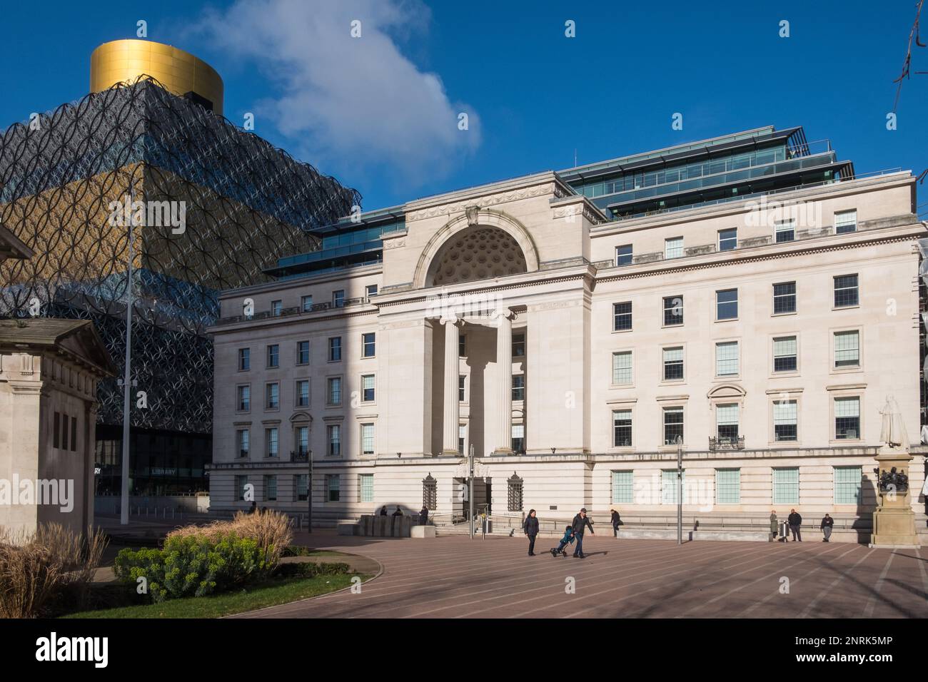 Baskerville House and the Library of Birmingham in Centenary Square ...