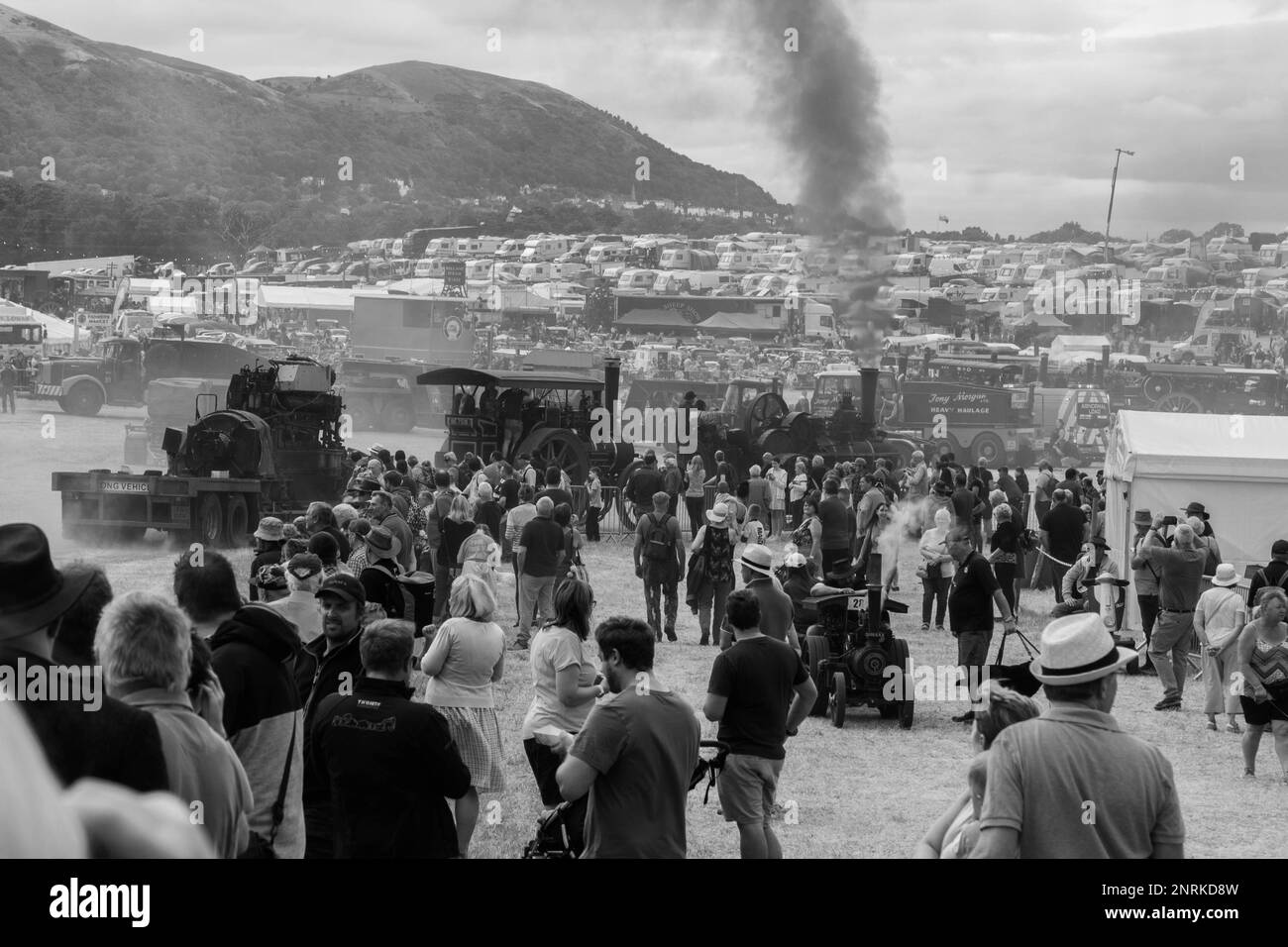 Crowds thronging to the anual Welland Steam Rally in the beautiful ...