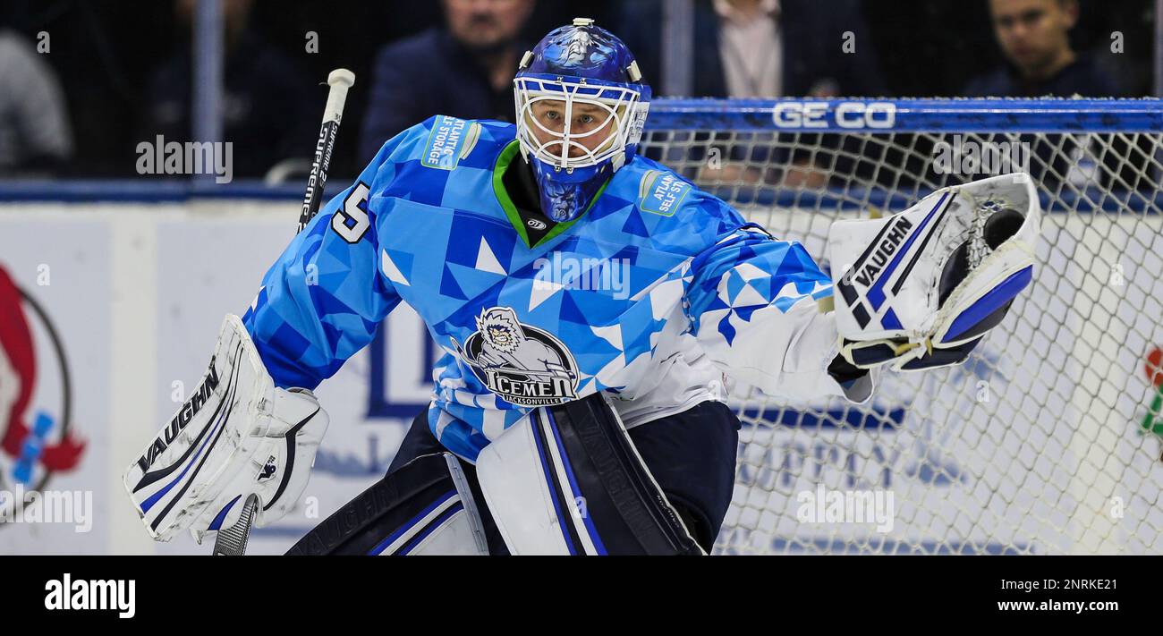 Jacksonville Icemen goaltender Adam Carlson (35) during warm-ups before ...