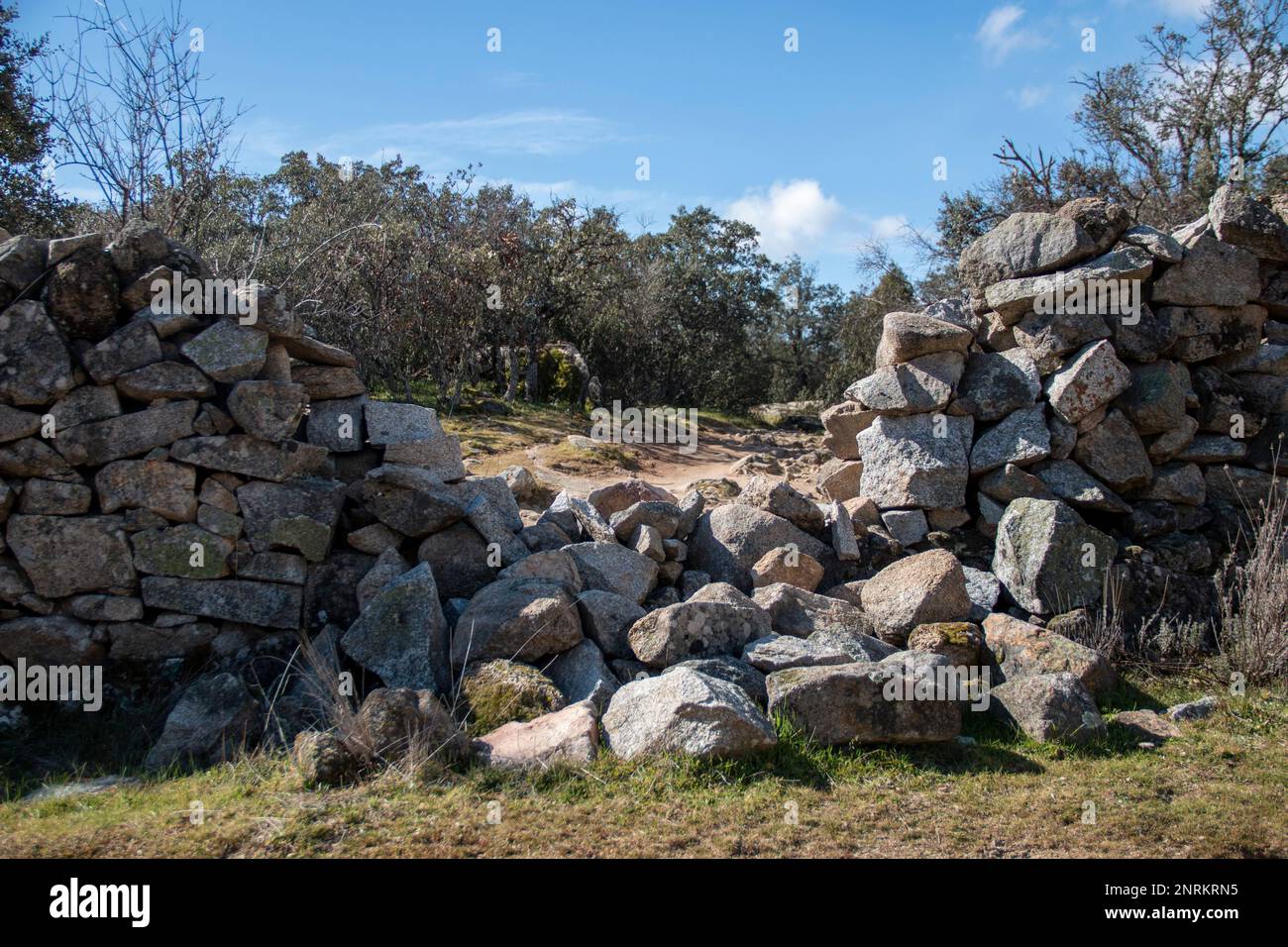 Ancient roman stone wall texture hi-res stock photography and images ...