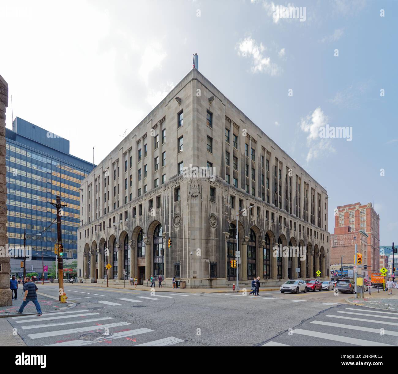 Pittsburgh Downtown: The County Office Building is notable for two ...