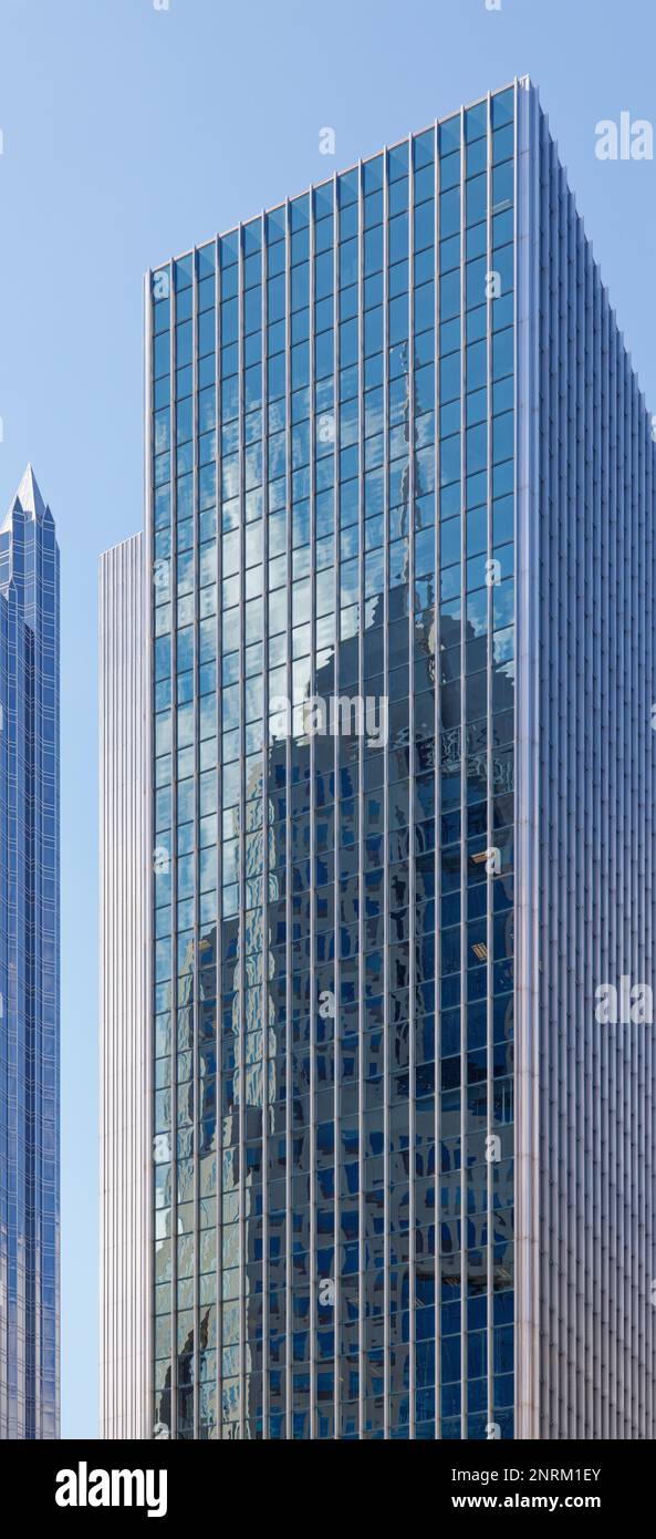 Pittsburgh Downtown: Four Gateway Center is a 22-story mirror-clad ...