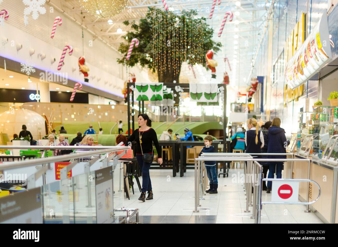 Swedish shoppers hi-res stock photography and images - Alamy