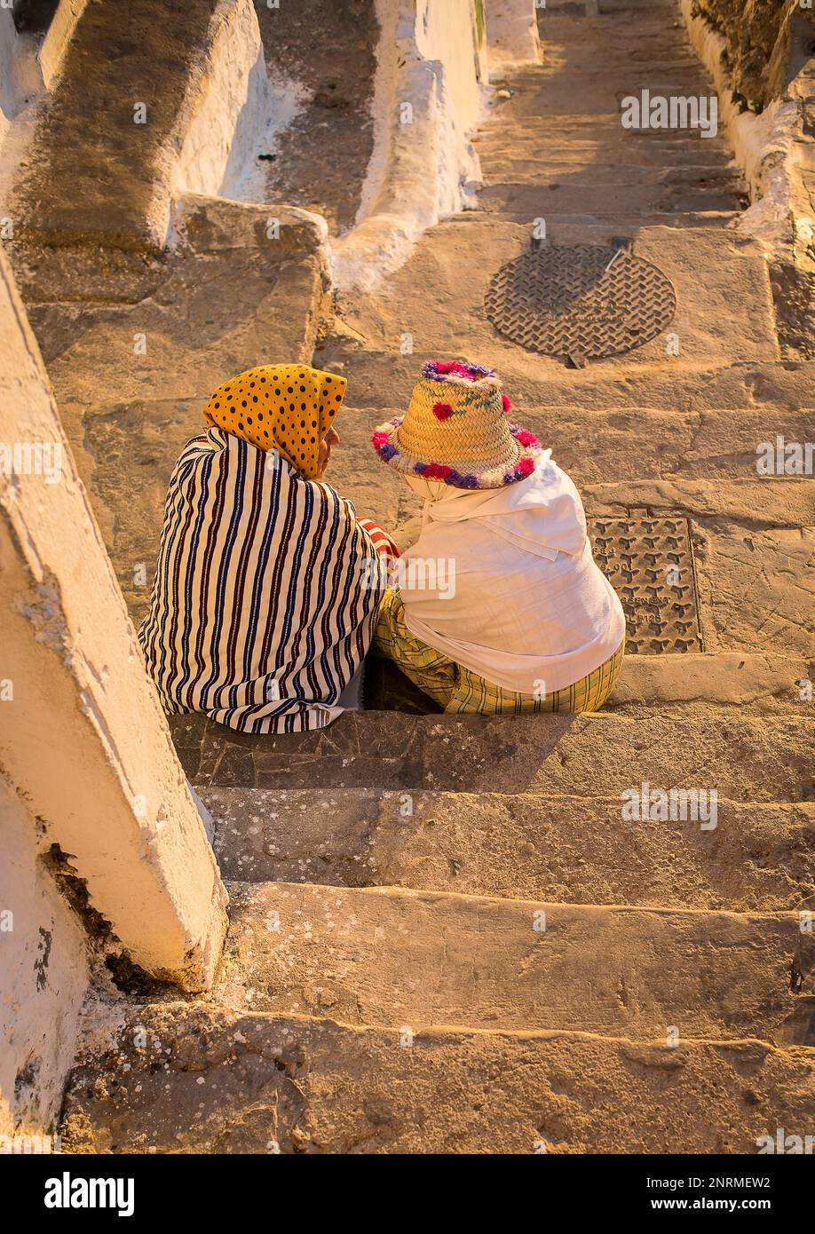 women chatting, medina, Tetouan, UNESCO World Heritage Site, Morocco ...