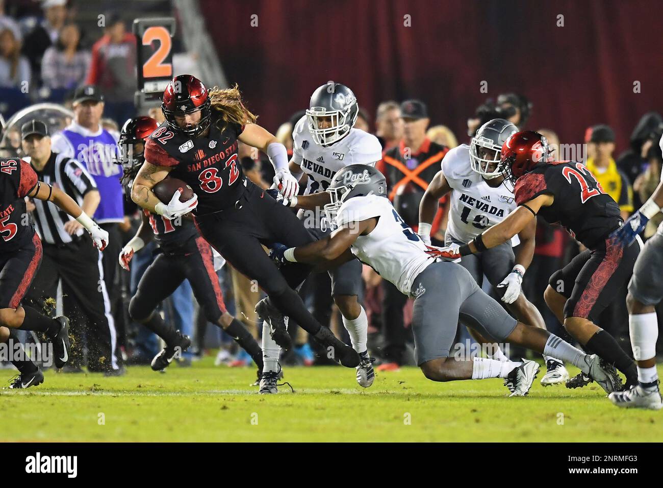 SAN DIEGO, CA - NOVEMBER 09: San Diego State Aztecs tight end Parker ...