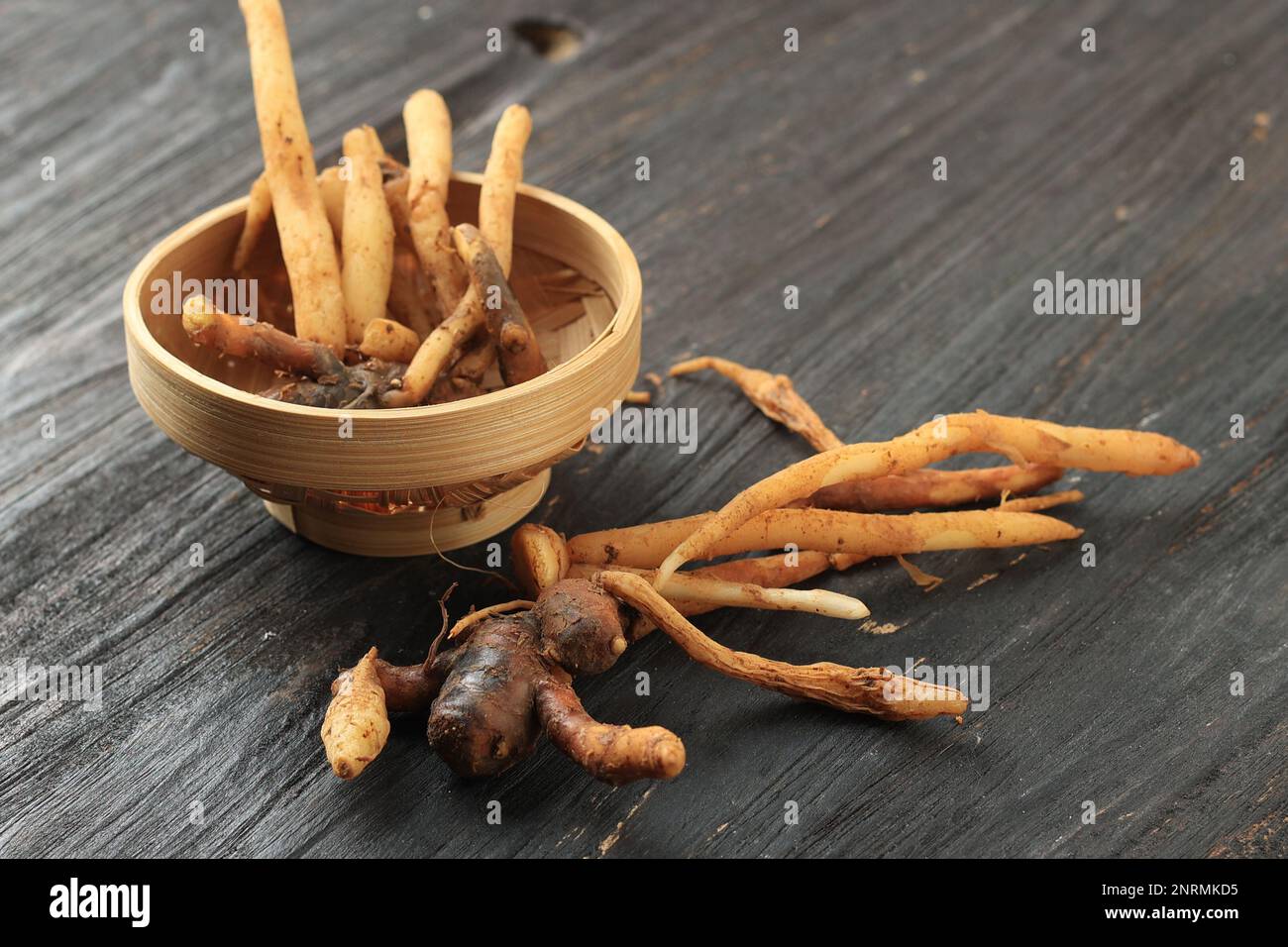 Asian herbs hi-res stock photography and images - Alamy