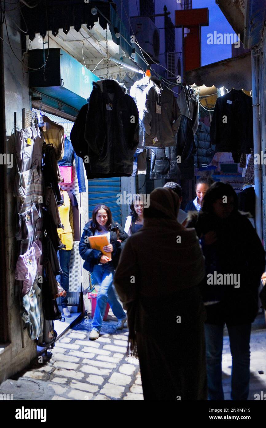 Tunez: Sfax. Medina.Souk. Rue Mongi Slim Stock Photo - Alamy