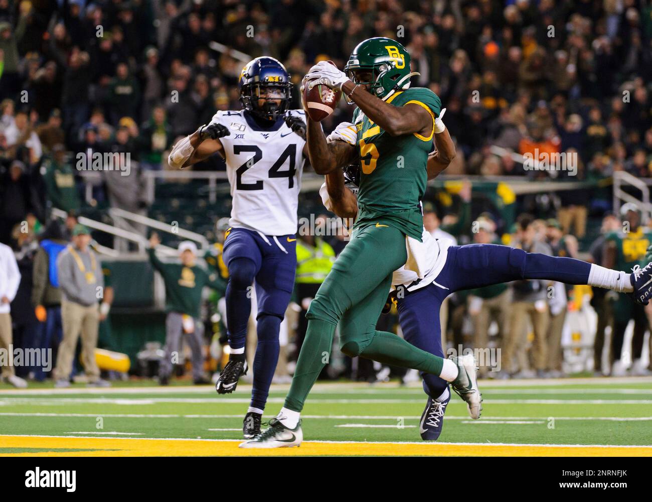 October 31 2019: Baylor Bears wide receiver Denzel Mims (5) scores a ...