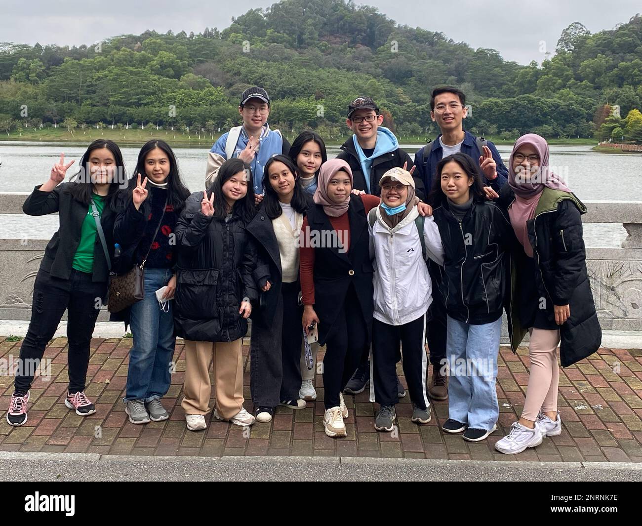 R back hi-res stock photography and images - Alamy