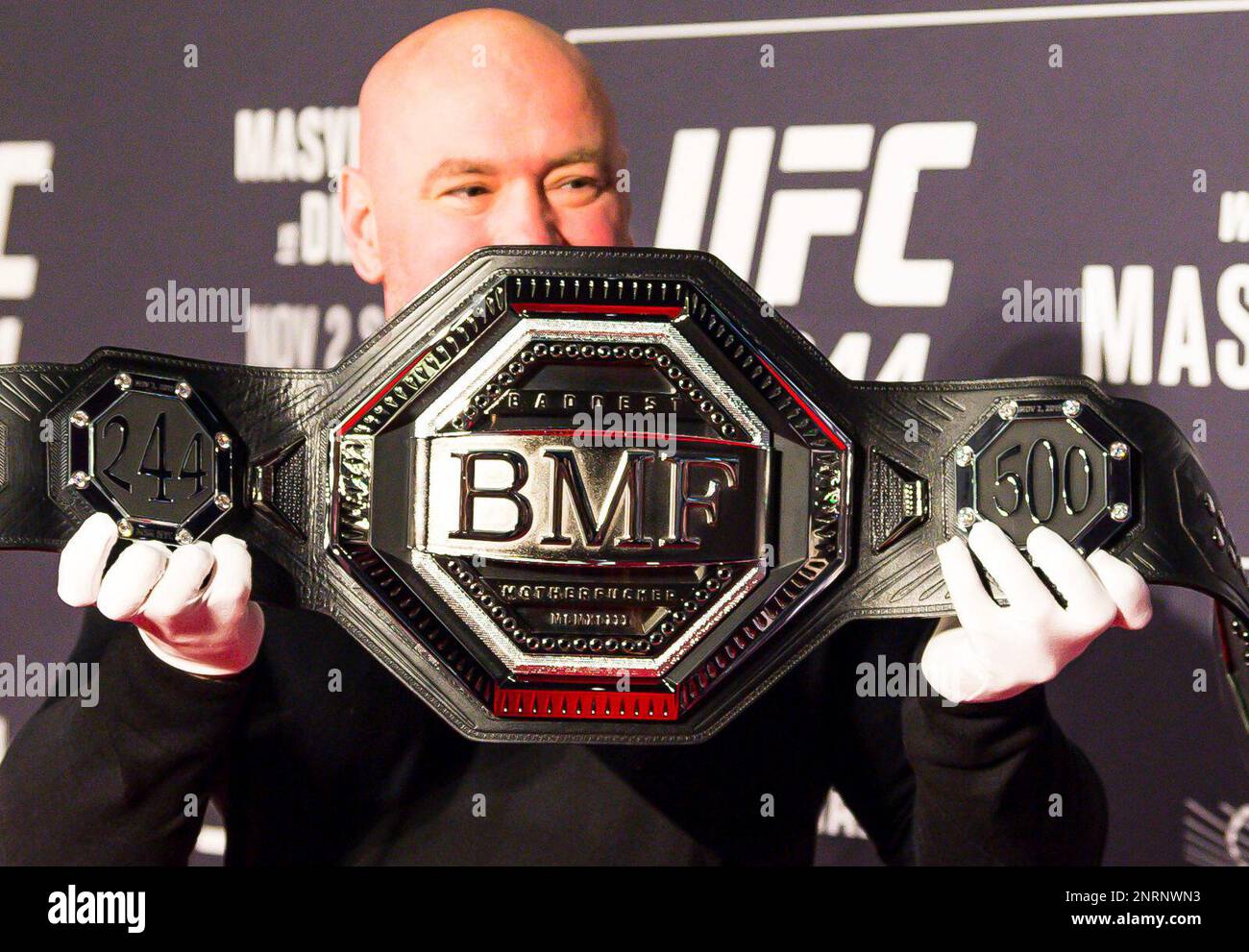 New York, NY, USA, 11/01/2019 - UFC 244 - Weighing - Dana White, UFC ...