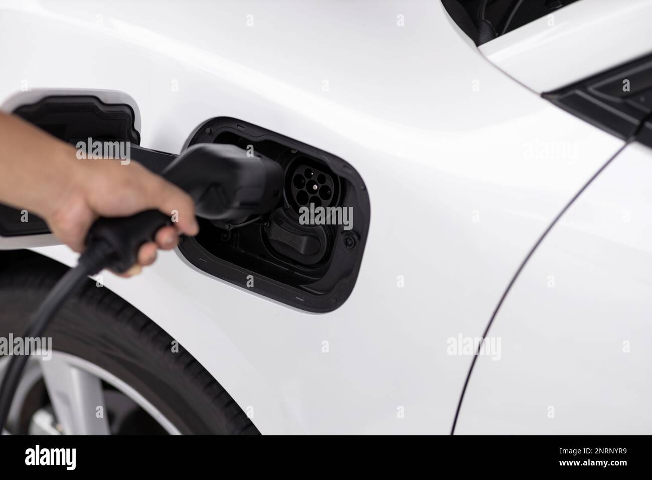 Ev charger install hi-res stock photography and images - Alamy