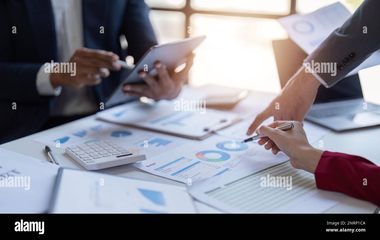 Donut chart hi-res stock photography and images - Alamy