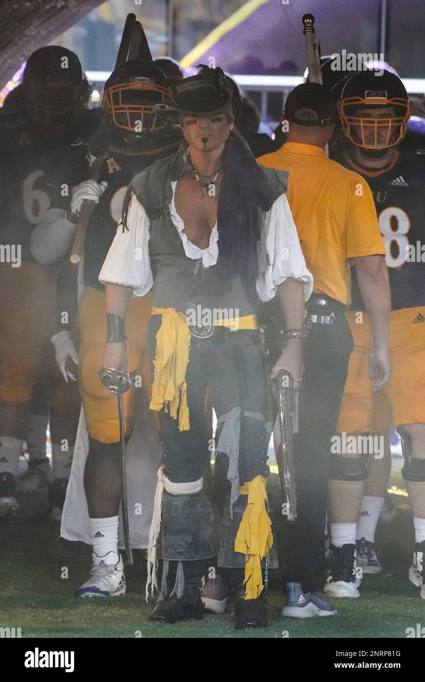 GREENVILLE, NC - SEPTEMBER 21: East Carolina Pirates mascot Steve The ...