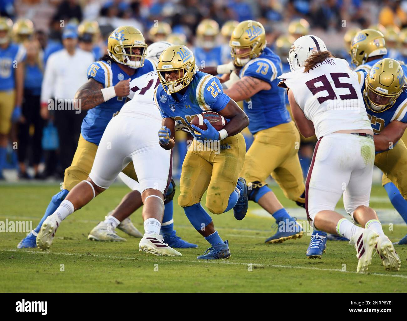 PASADENA, CA - OCTOBER 26: UCLA Bruins running back Joshua Kelley (27 ...
