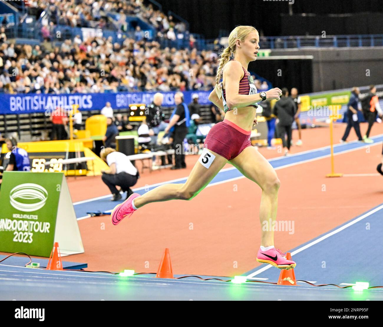 Keely HODGKINSON Wins the Womens 800M at the Birmingham World Indoor ...
