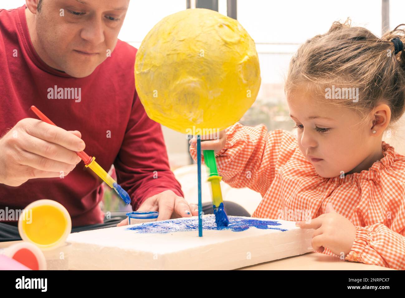 Family school project hi-res stock photography and images - Alamy