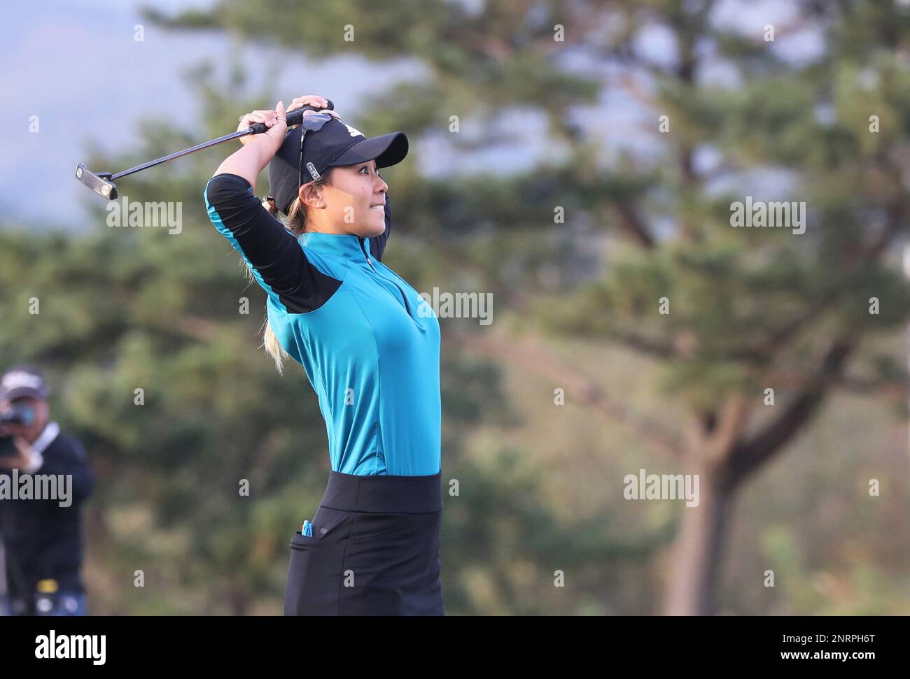Danielle Kang of the United States reacts after missing a birdie putt ...