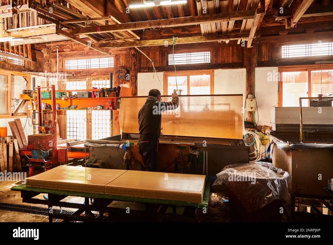 Hanji, traditional Korean paper, paper doll handmade from mulberry ...