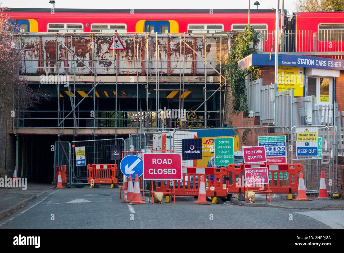 Scaffold rail hi-res stock photography and images - Alamy