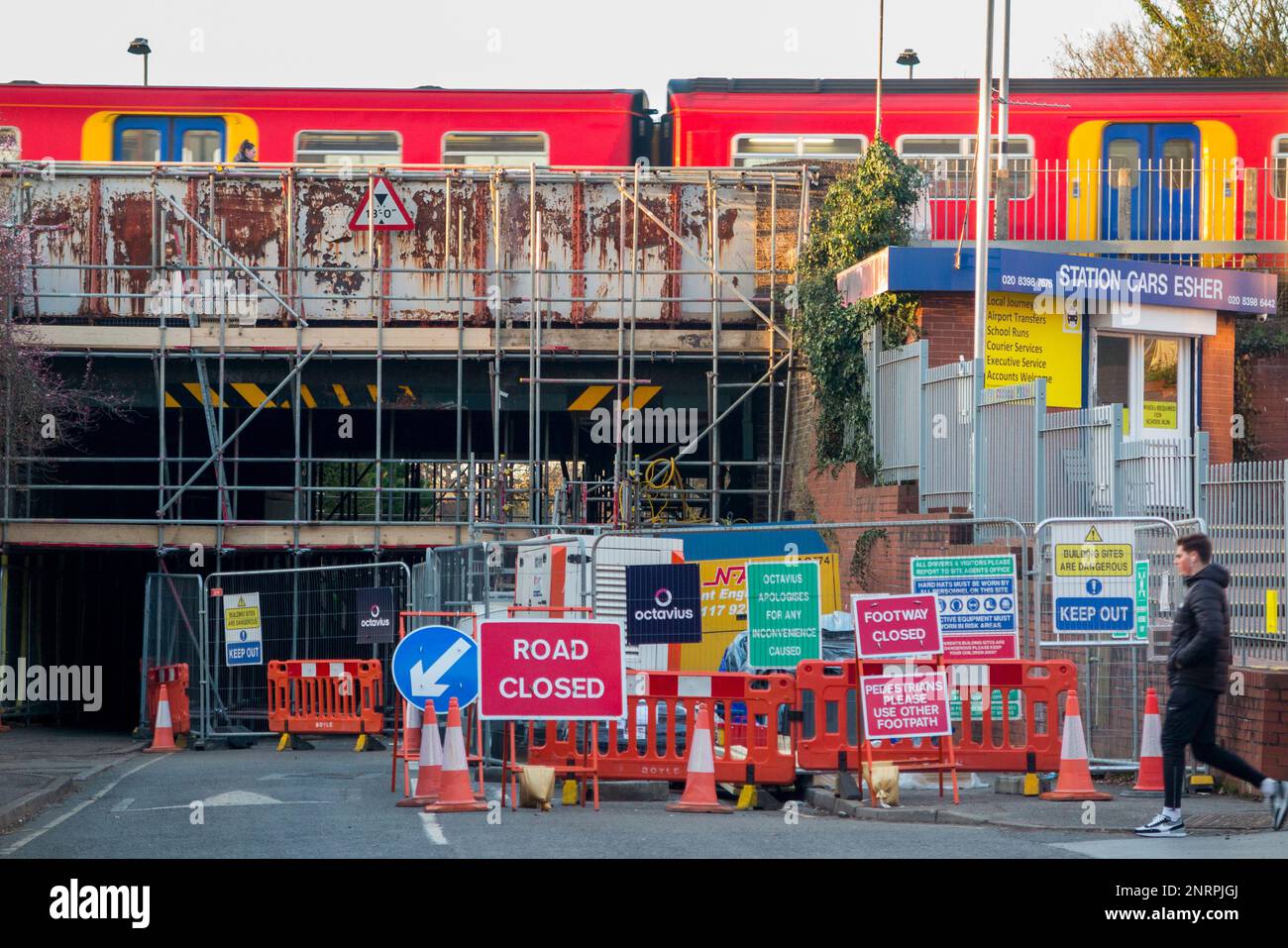 Scaffold rail hi-res stock photography and images - Alamy