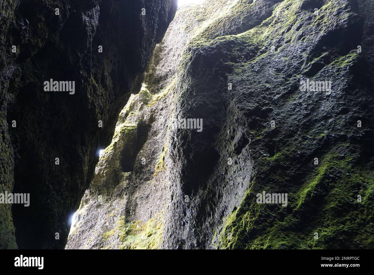 Rift cave hi-res stock photography and images - Alamy