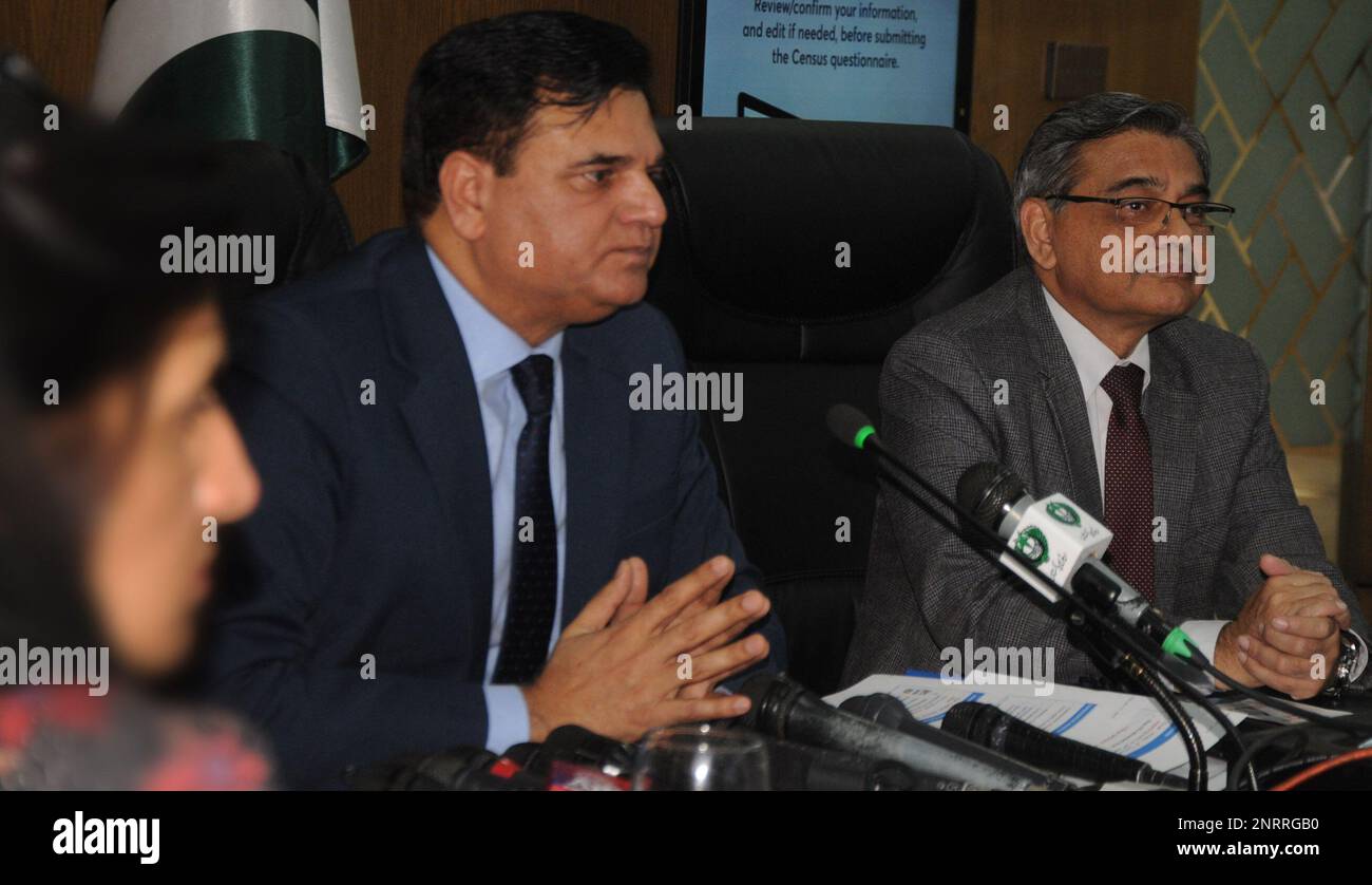 Digital census hi-res stock photography and images - Alamy