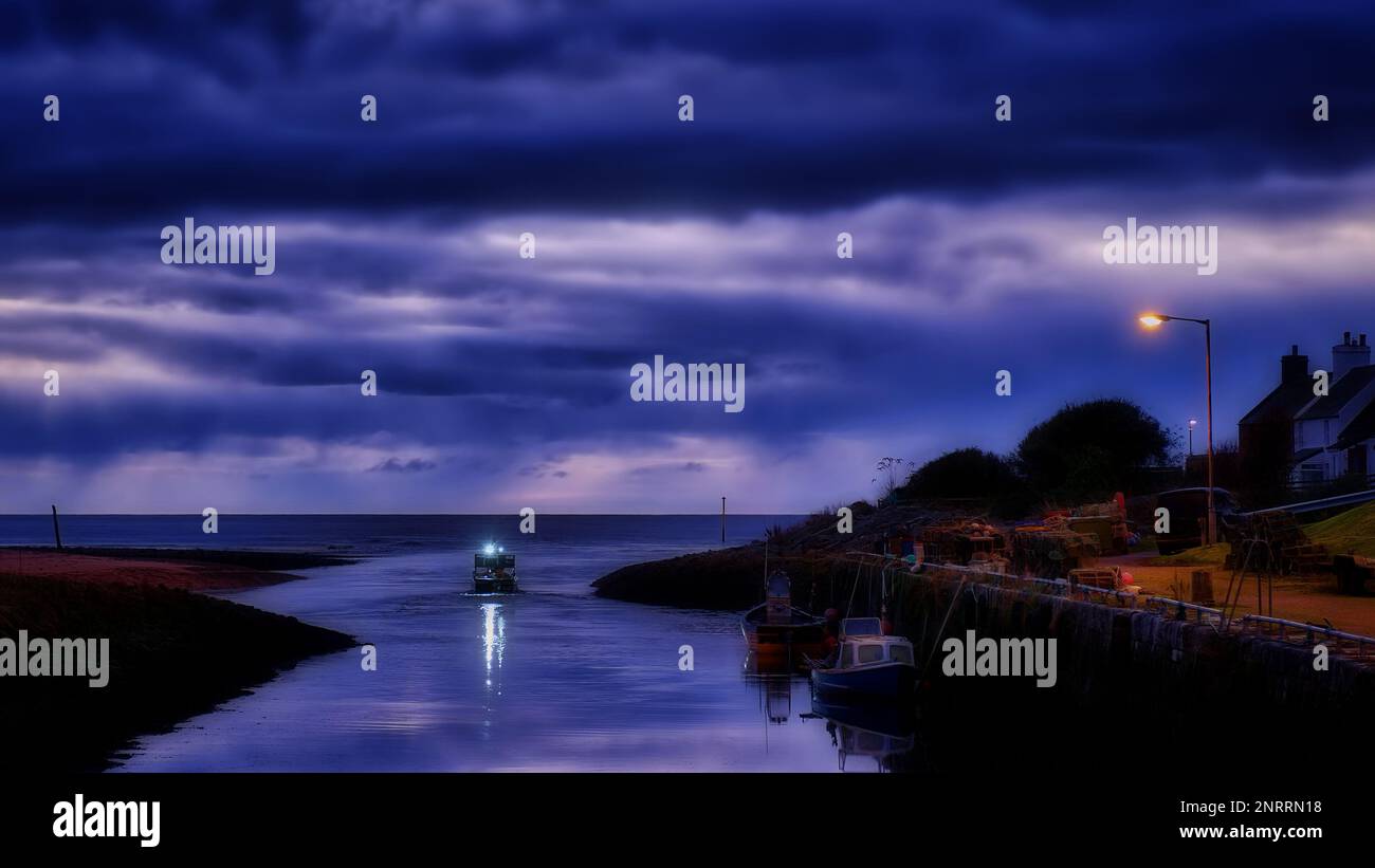 Brora harbour hi-res stock photography and images - Alamy