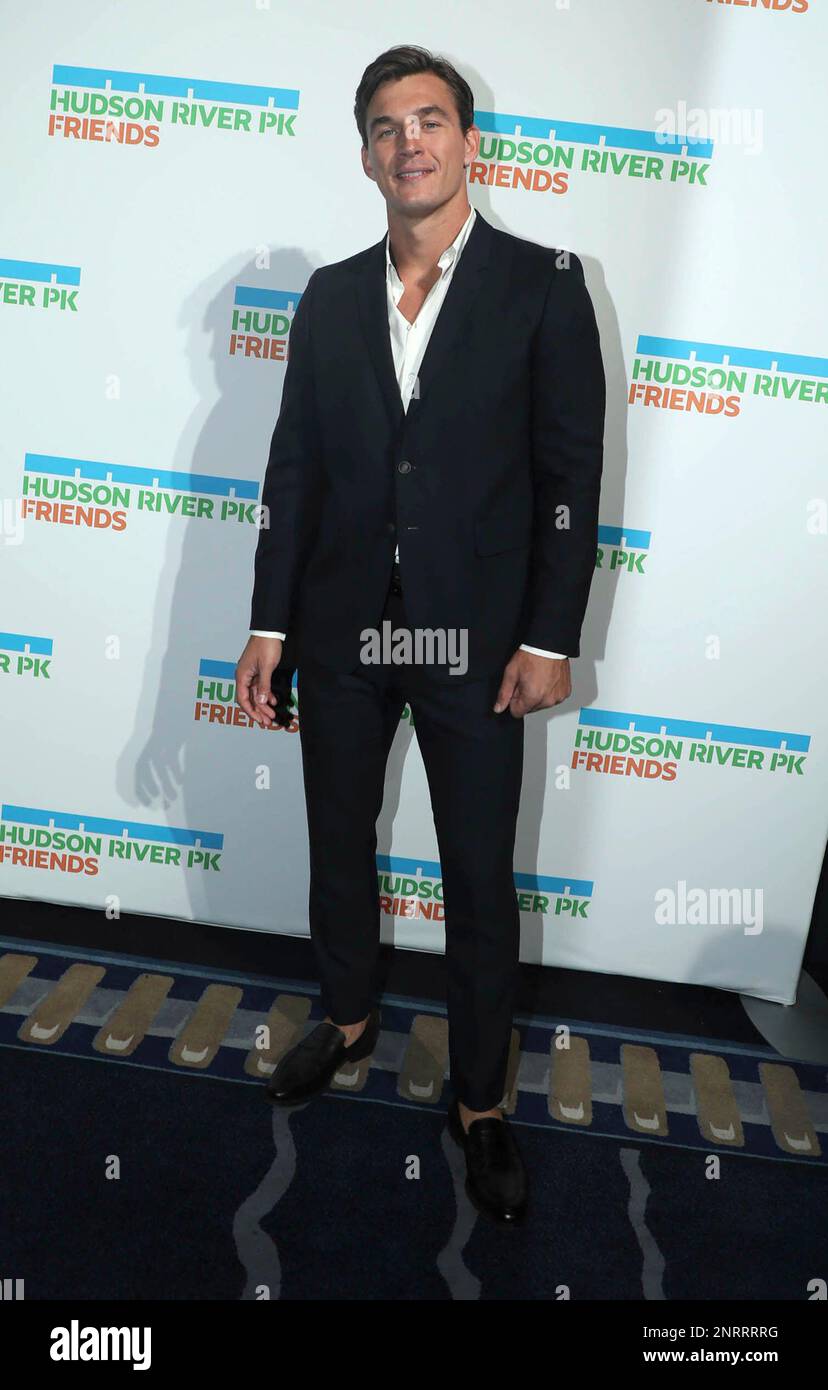 Photo by: zz/John Nacion/STAR MAX/IPx 2019 10/17/19 Tyler Cameron at ...