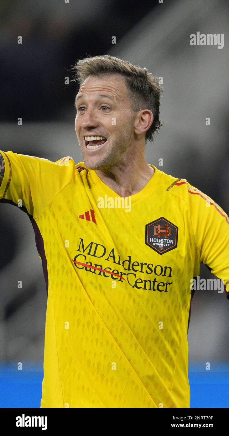 Houston goalkeeper Steve Clark (12) gestures during an MLS soccer match ...