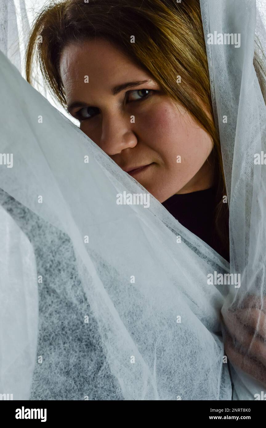 Hinting hi-res stock photography and images - Alamy