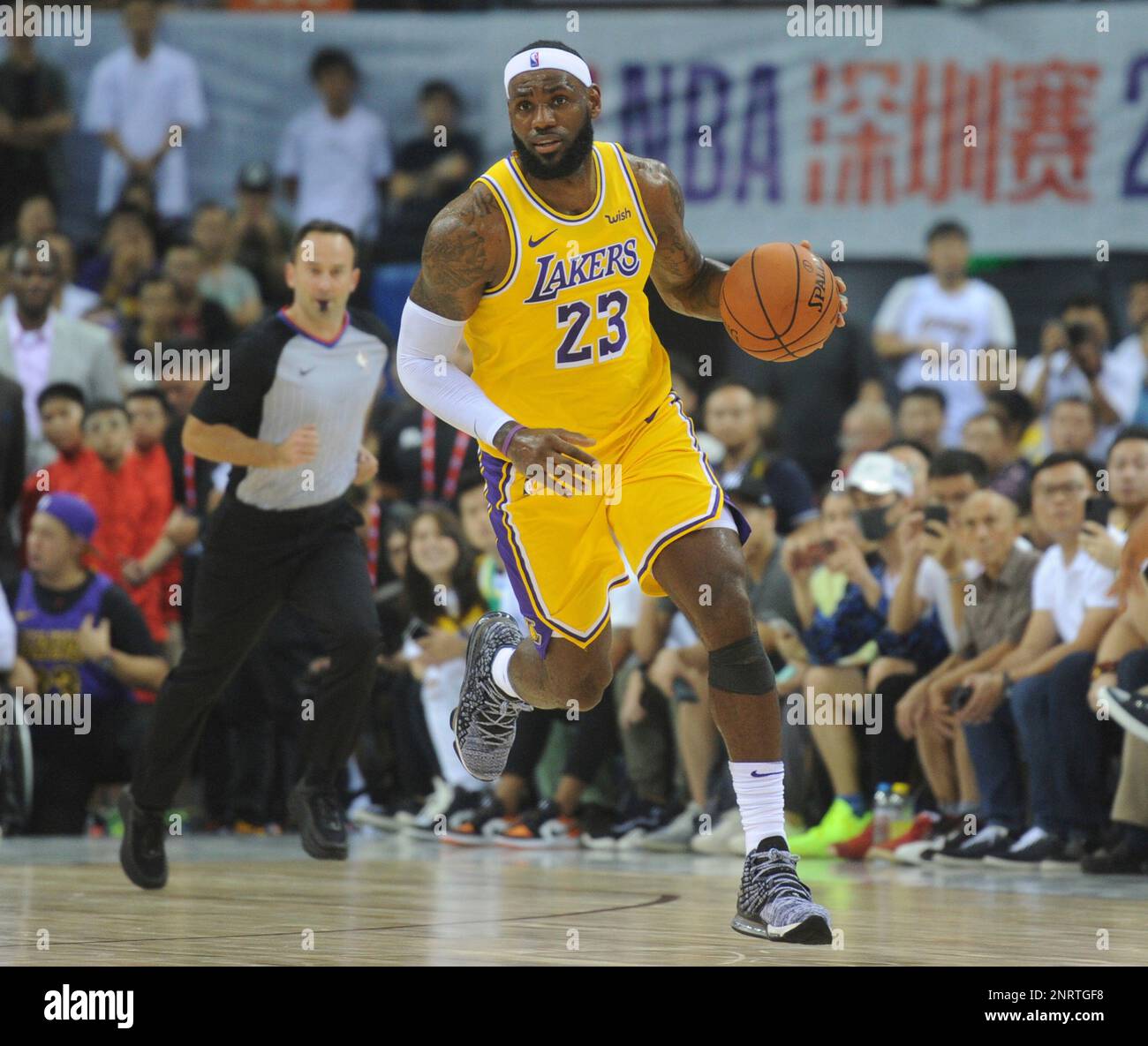 Los Angeles Lakers' LeBron James in action during a match against ...