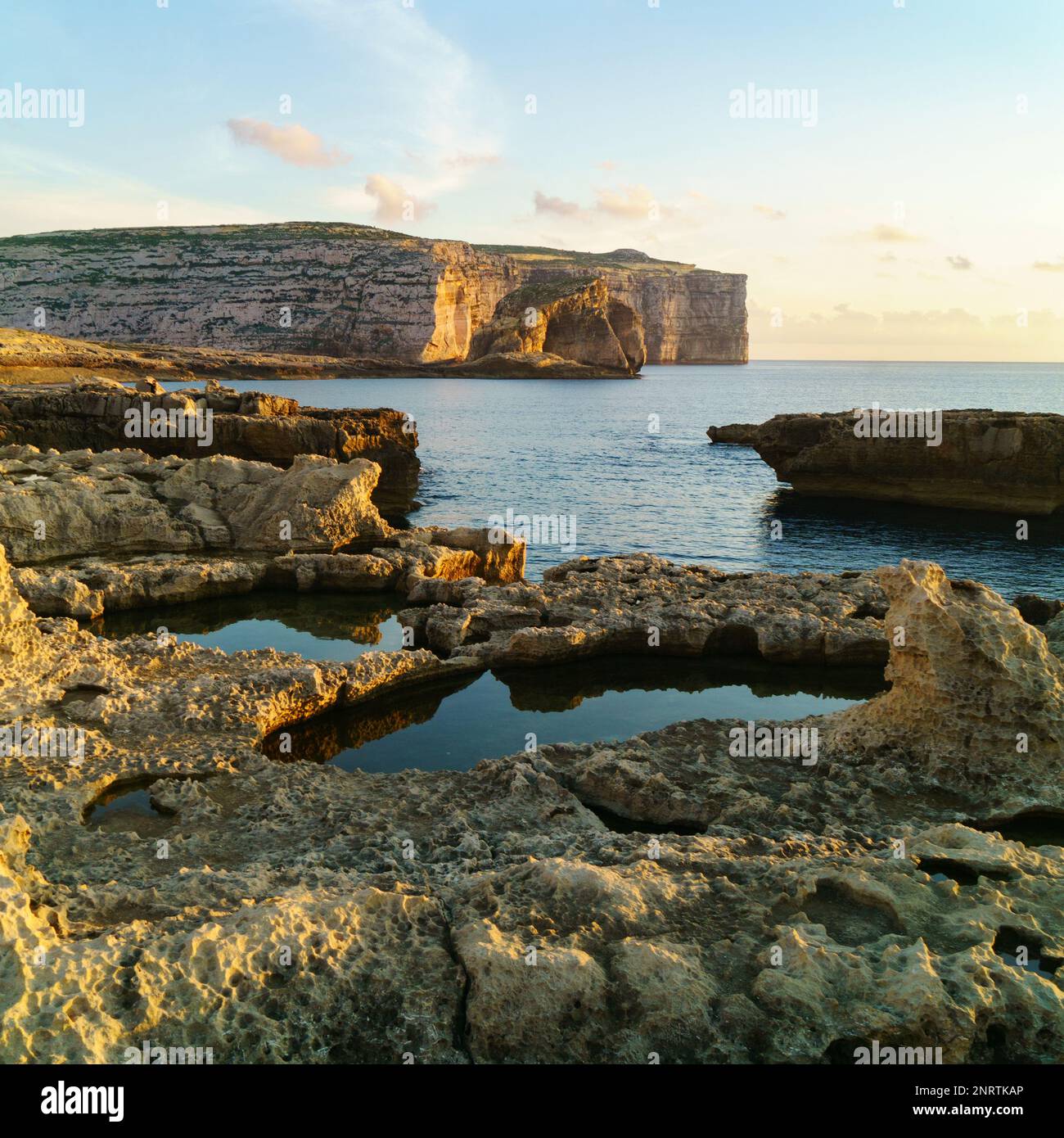 Azure window ruins hi-res stock photography and images - Alamy