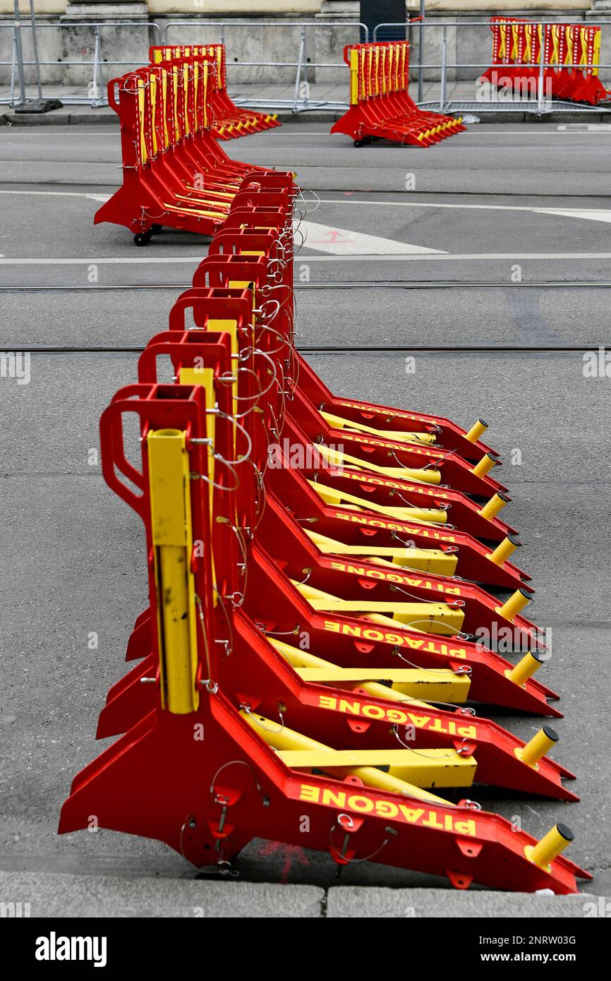 Police, Car, Barrier, Block, Roadblock, Road, Street, Car, Truck, Anti ...