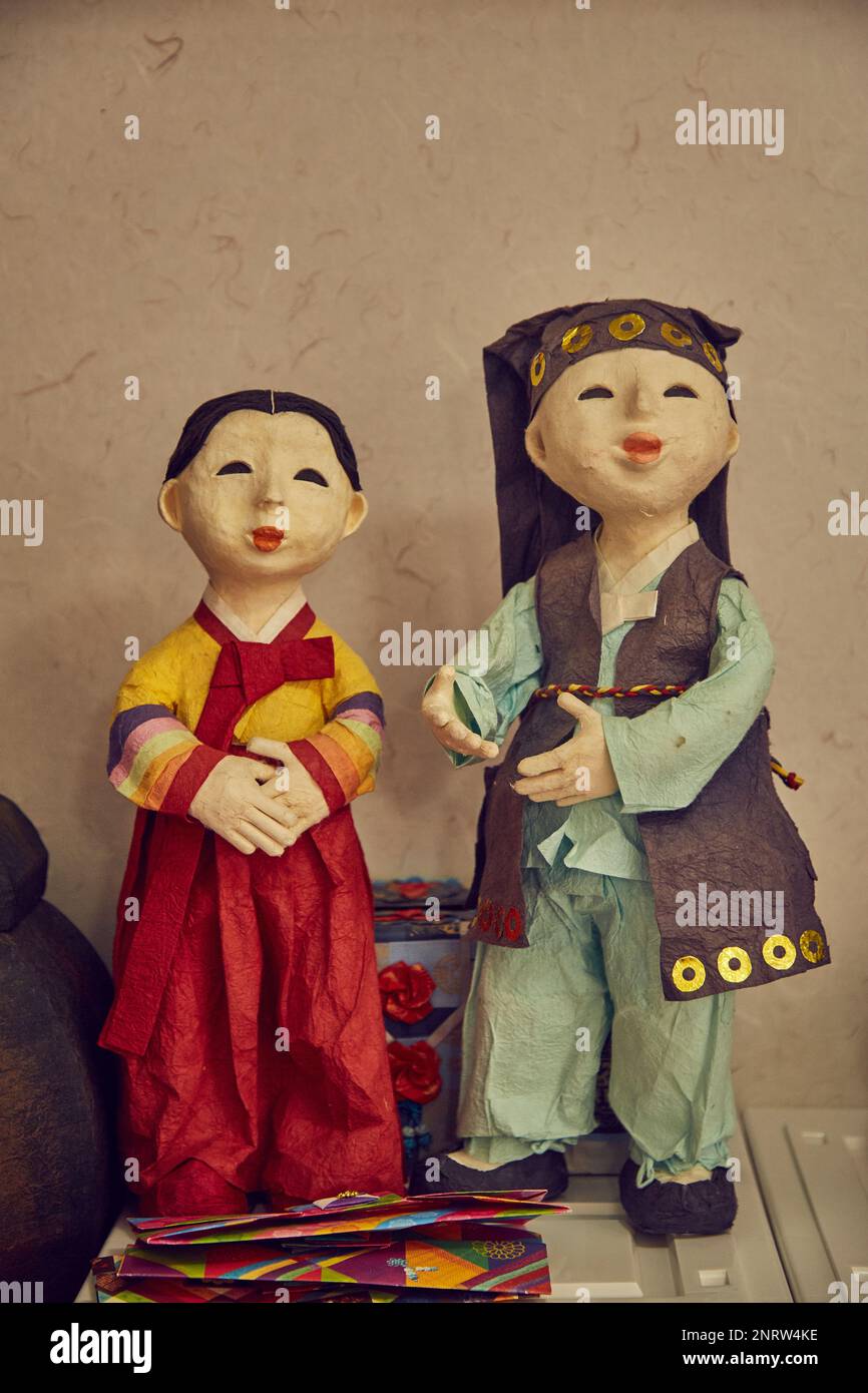 Hanji, traditional Korean paper, paper doll handmade from mulberry ...