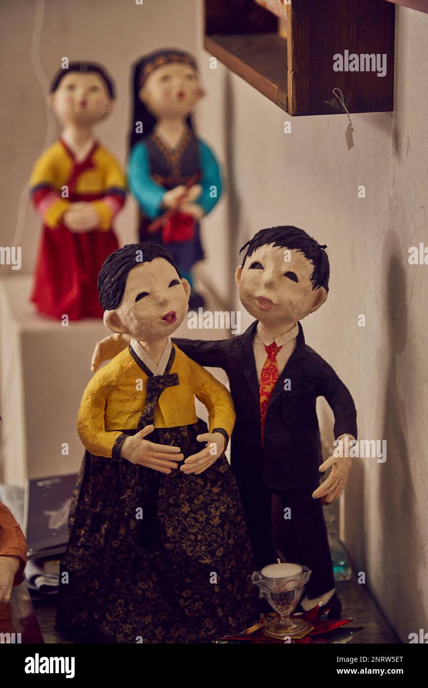 Hanji, traditional Korean paper, paper doll handmade from mulberry ...