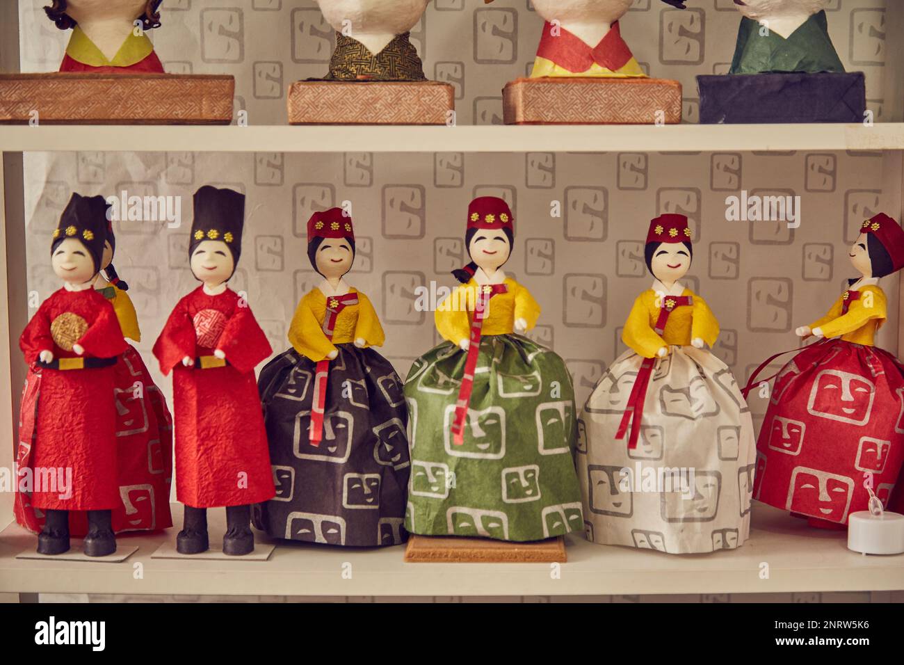 Hanji, traditional Korean paper, paper doll handmade from mulberry ...