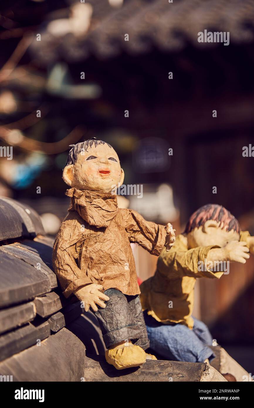 Hanji, traditional Korean paper, paper doll handmade from mulberry ...