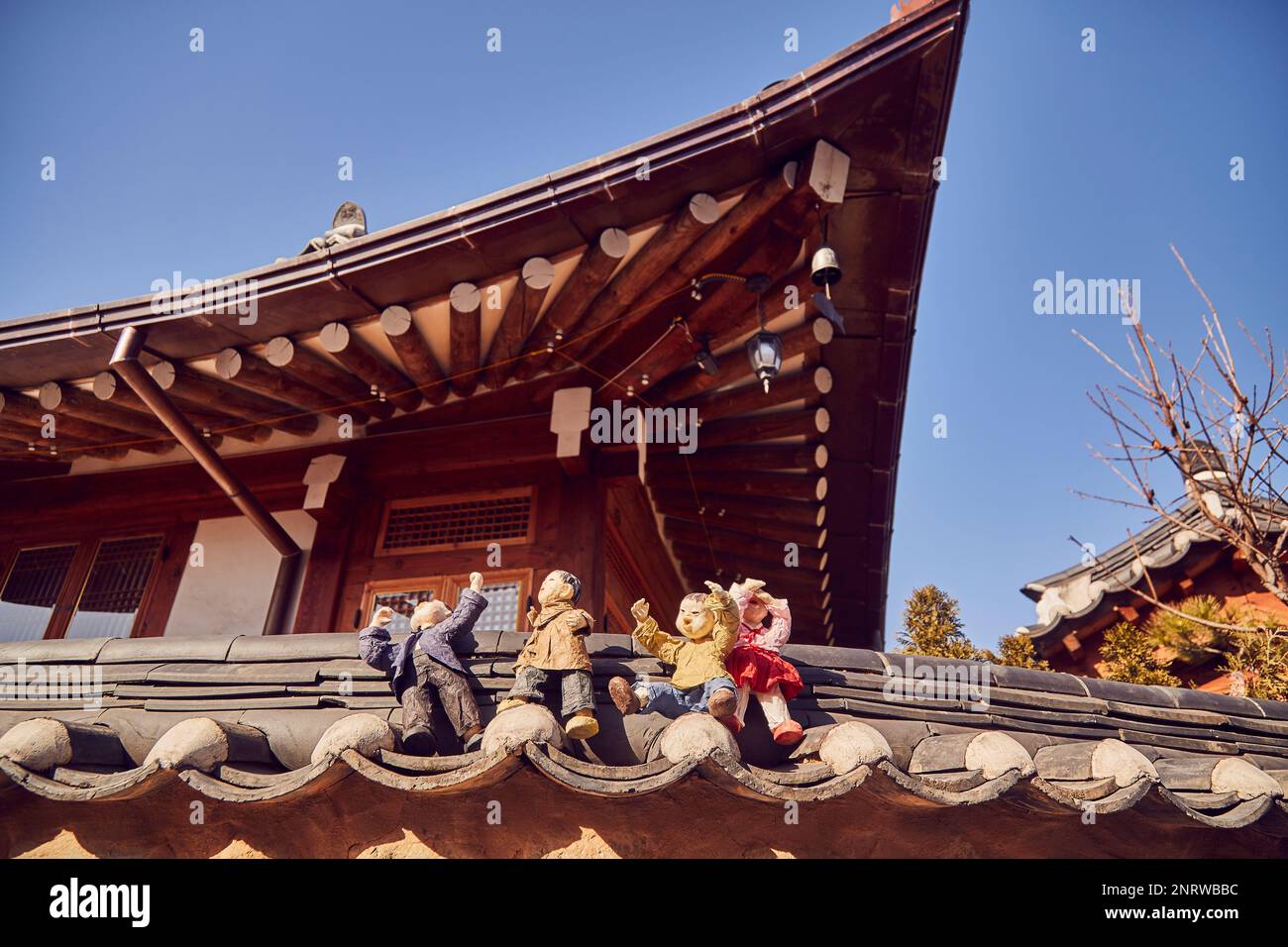 Hanji, traditional Korean paper, paper doll handmade from mulberry ...