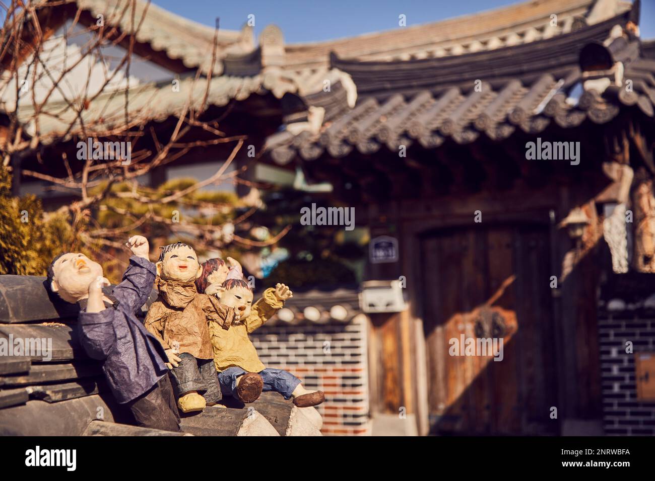 Hanji, traditional Korean paper, paper doll handmade from mulberry ...