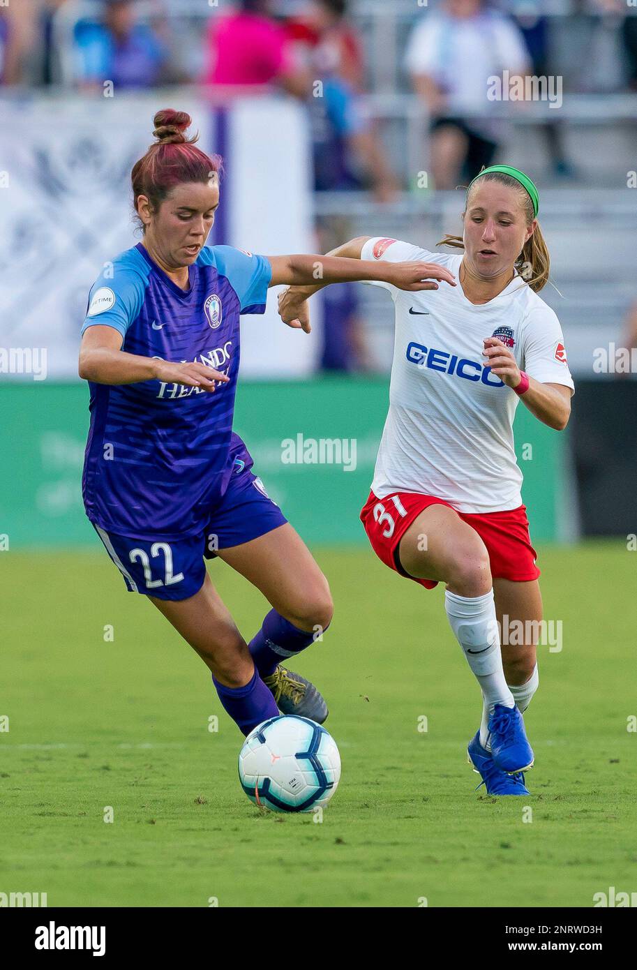 ORLANDO, FL - October 5: Orlando Pride midfielder Bridget Callahan (22 ...