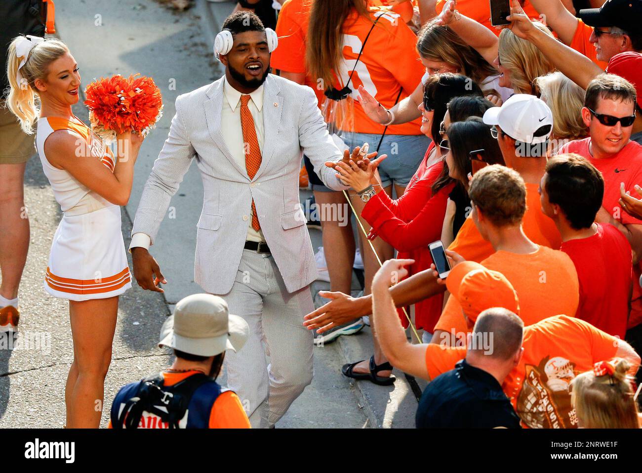 Tennessee wide receiver Jauan Jennings greets fans during the Vol Walk ...